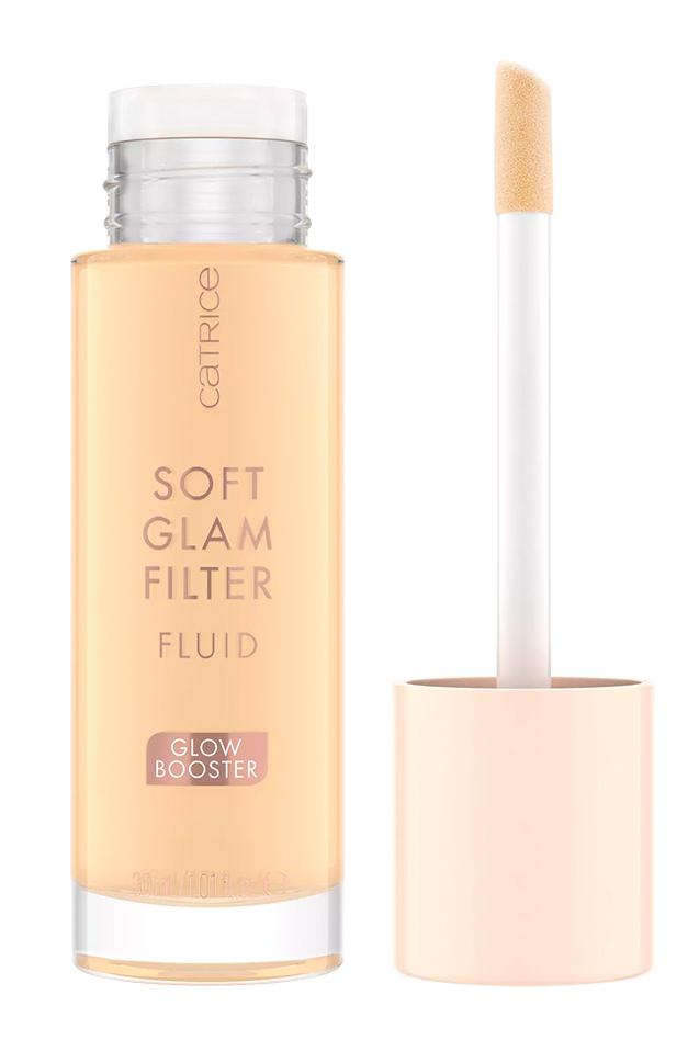 CATRICE. Флюид с эффектом мягкого свечения Soft Glam Filter Fluid, 010 ...